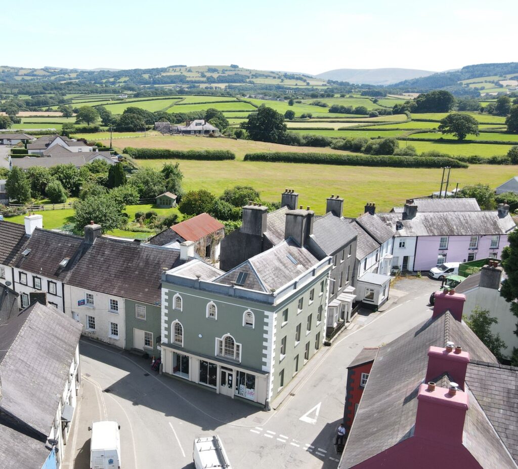 Queens Square, Llangadog - Rees Richards & Partners